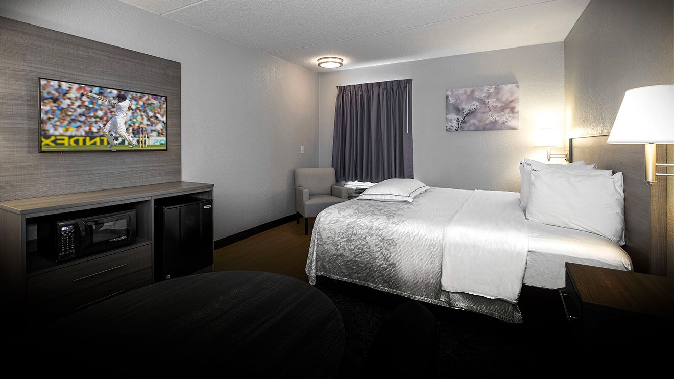 339492_v1_hero_31381_RedRoofInn.jpg